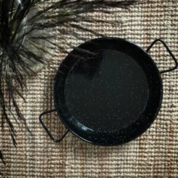 Vaello emaljerte panner – R8 Design AS